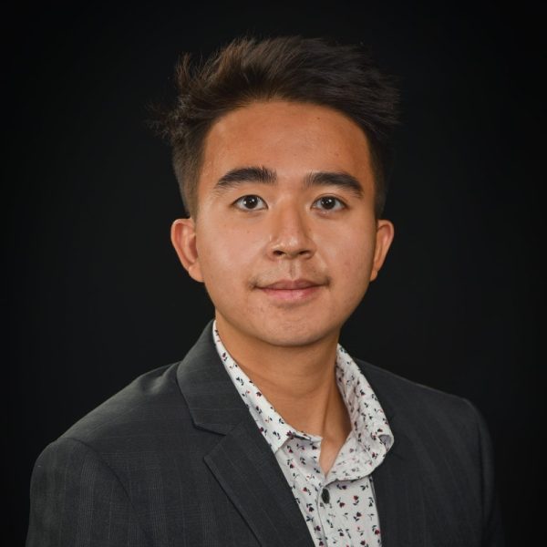 Are Economists Right or Wrong? Connecting Patent Data in Neo4j