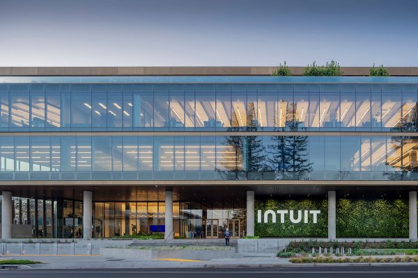 Intuit - Graph Database & Analytics